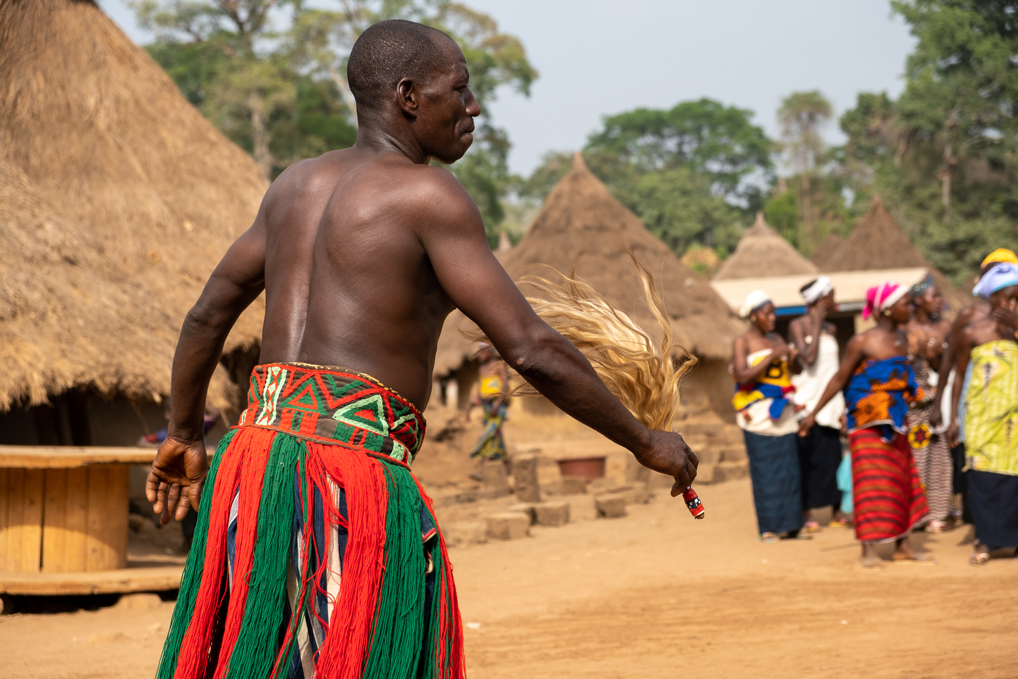 Danse des masques du peuple Yacouba